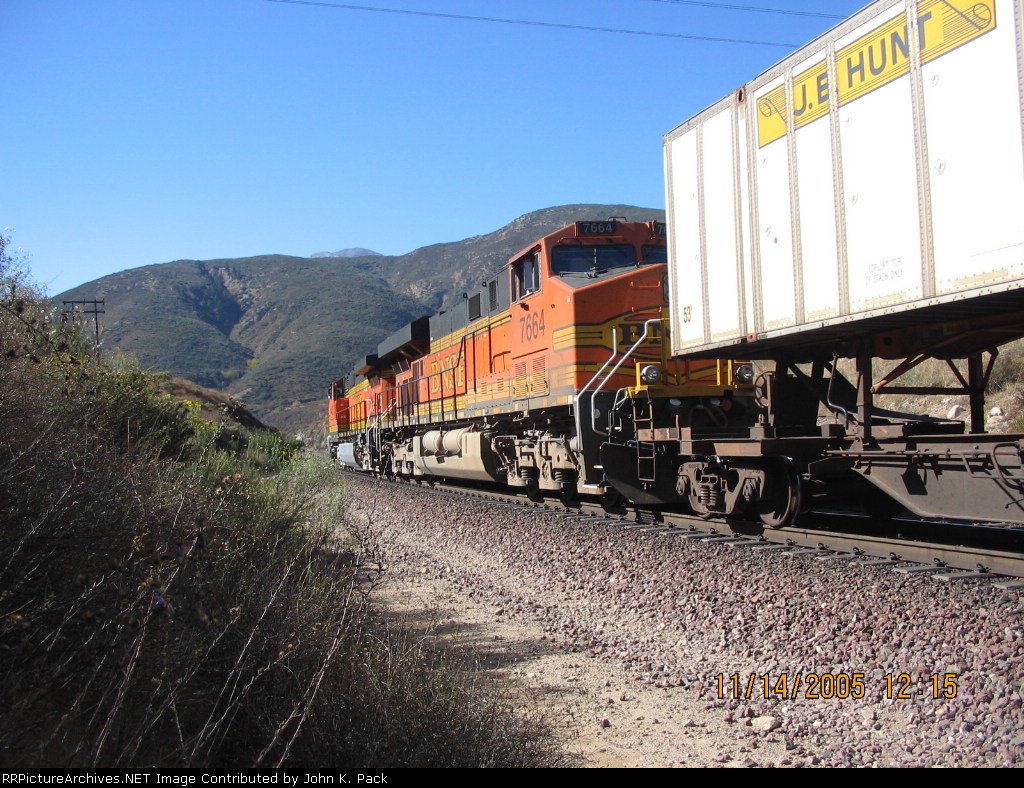 BNSF 7664
